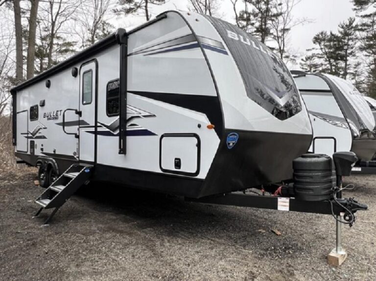 New 2024 Keystone RV Bullet 260RBS VS New 2024 Keystone RV Bullet ...